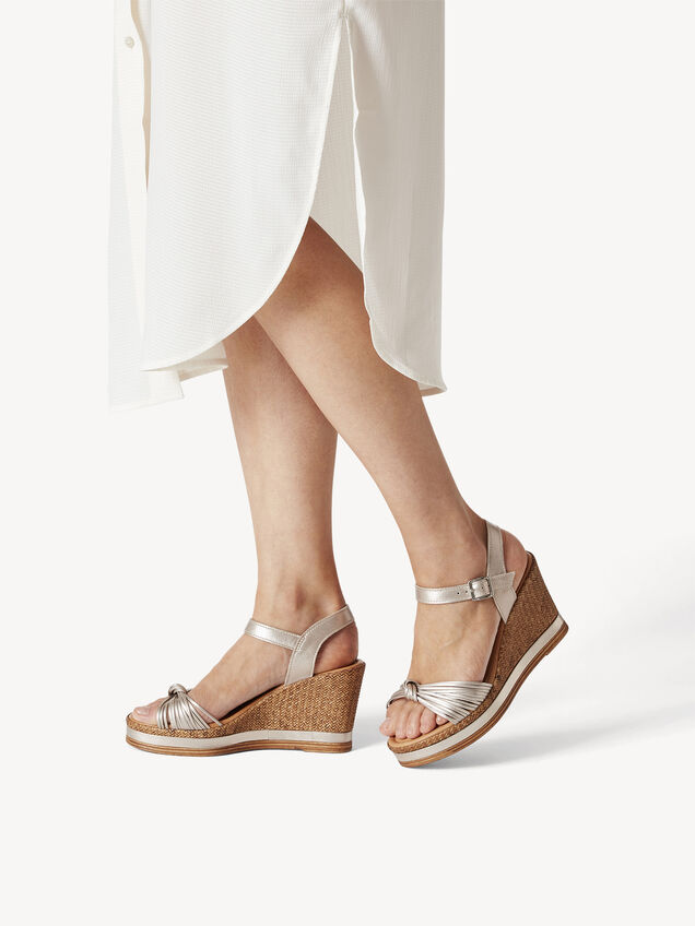 Buy Tamaris Sandals online now!