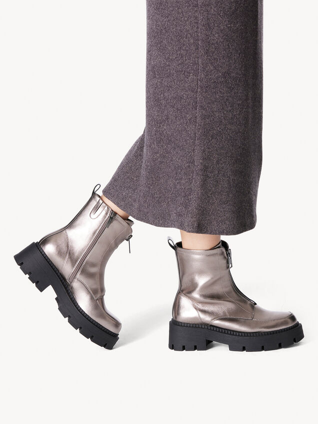 Buy Tamaris Shoes online now!