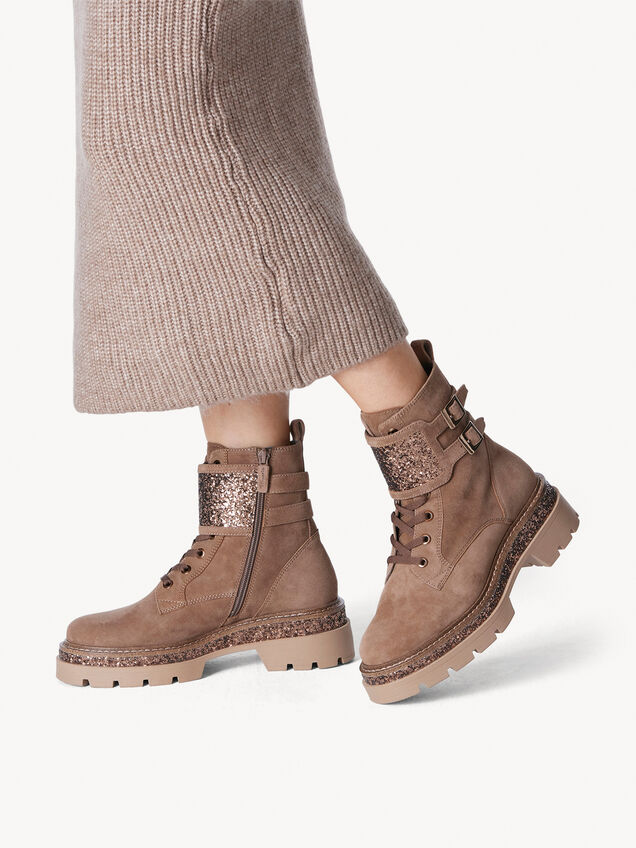 Buy Tamaris All shoes online now!